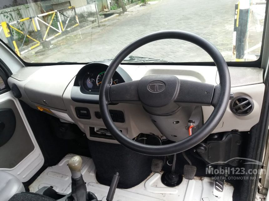 Jual Mobil Tata Ace 2014 EX2 0.7 di Jawa Timur Manual Pick-up Putih Rp ...