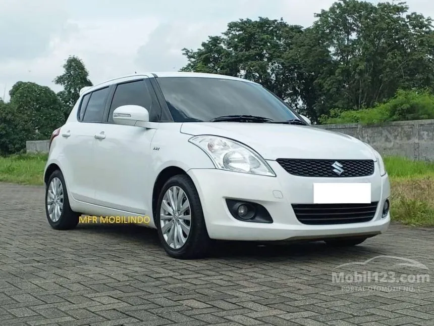 Jual Mobil Suzuki Swift 2015 GX 1.4 di DKI Jakarta Automatic Hatchback ...