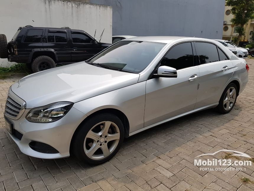 Jual Mobil Mercedes-Benz E200 2014 Classic 2.0 di DKI Jakarta Automatic ...