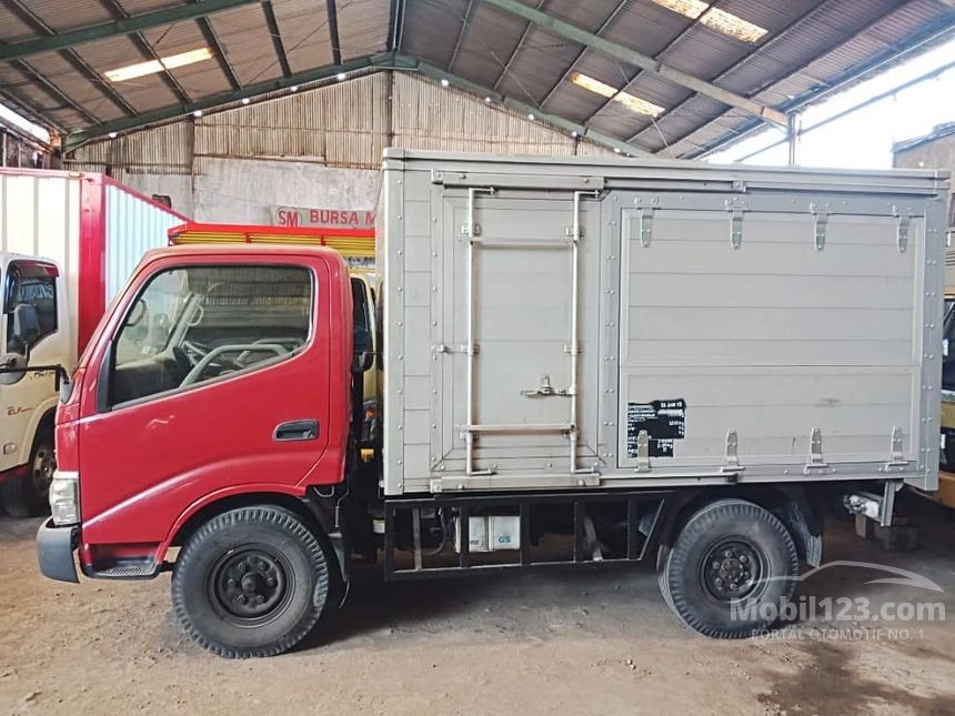 Jual Mobil Toyota Dyna 2012 4.0 di Jawa Timur Manual Trucks Merah Rp ...