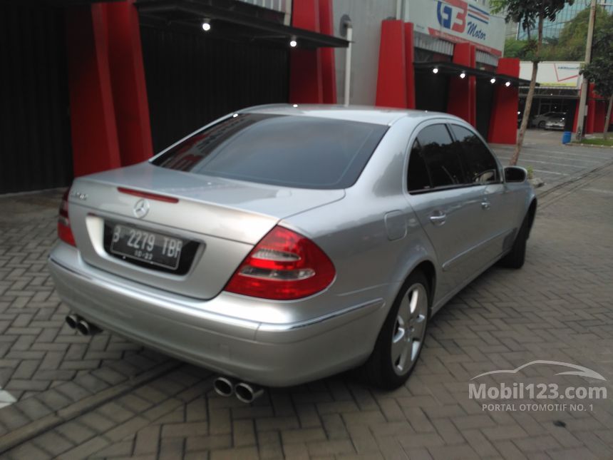 Jual Mobil Mercedes-Benz E260 2004 E260 2.6 di DKI Jakarta Automatic ...