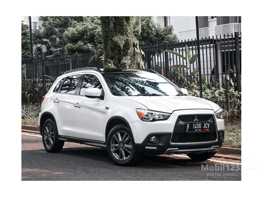 Jual Mobil Mitsubishi Outlander Sport 2013 Limited 2.0 di DKI Jakarta ...