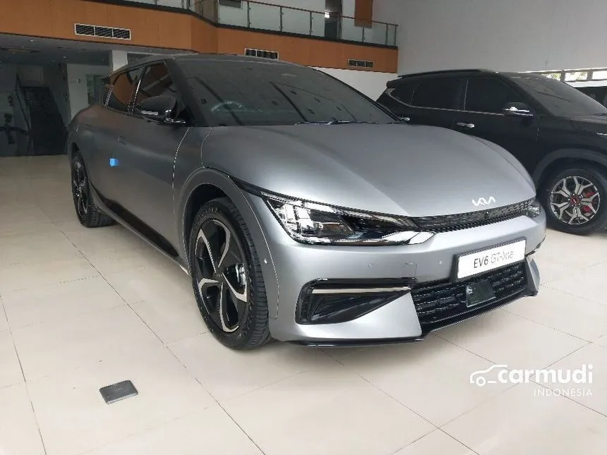 KIA EV6 2023 GT-Line in DKI Jakarta Automatic Wagon Silver for Rp 1.299.000.000 - 13392710 ...