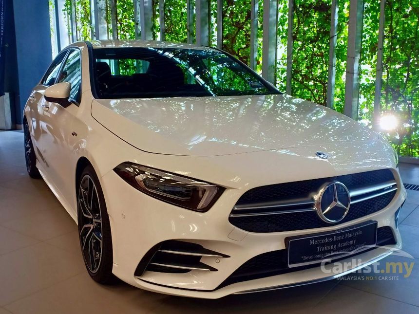 Mercedes-Benz A35 AMG 2019 4MATIC 2.0 in Johor Automatic Sedan White ...