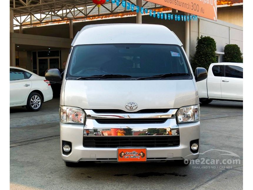 Toyota Hiace 2015 D4D 3.0 in กรุงเทพและปริมณฑล Manual Van สีเทา for ...