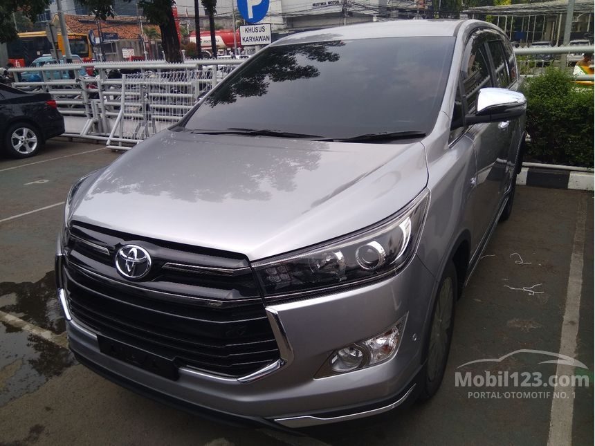 Jual Mobil Toyota Innova Venturer 2019 2.4 di DKI Jakarta Automatic ...