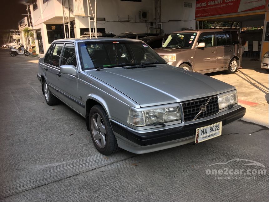 Volvo 940 1997 Classic 2.3 in ภาคตะวันออก Automatic Sedan สีเงิน for ...