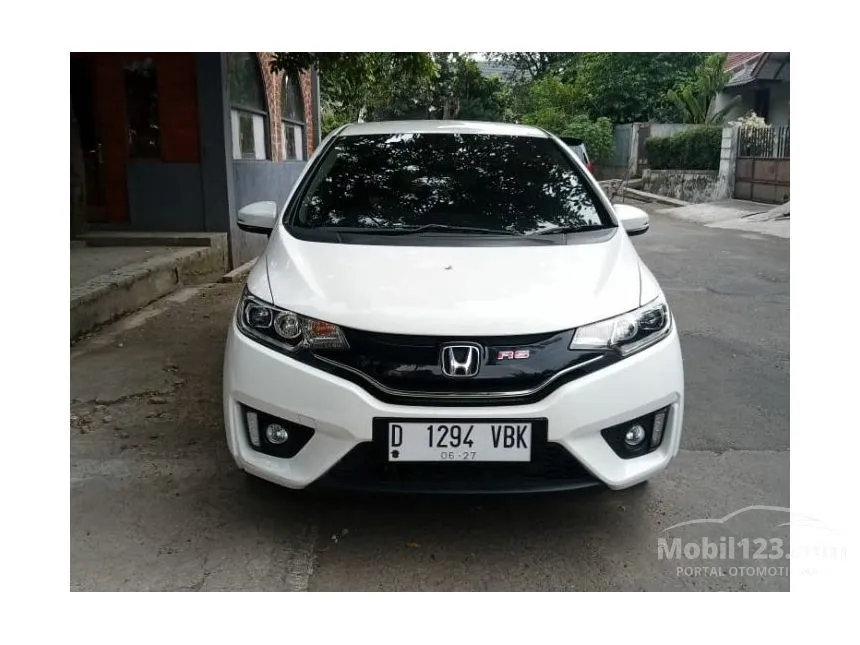 Jual Mobil Honda Jazz 2017 RS 1.5 di Jawa Barat Automatic Hatchback Putih Rp 229.900.000 ...