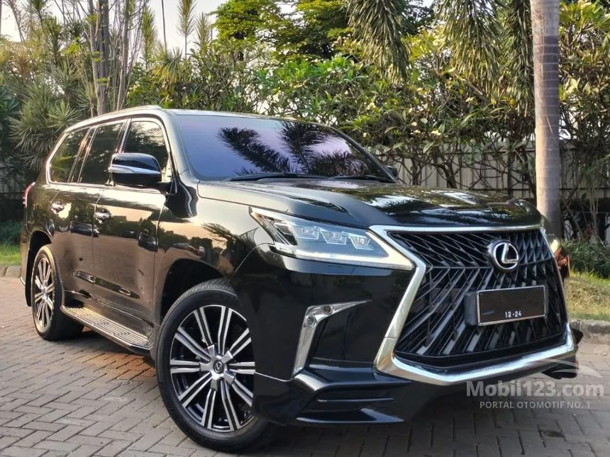 Jual Mobil Lexus LX570 2019 Sport 5.7 di DKI Jakarta Automatic SUV ...