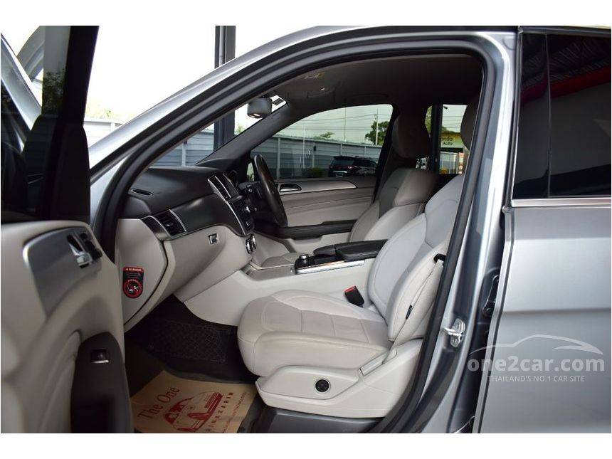 Mercedes-Benz ML250 CDI 2015 2.1 in กรุงเทพและปริมณฑล Automatic SUV สี ...