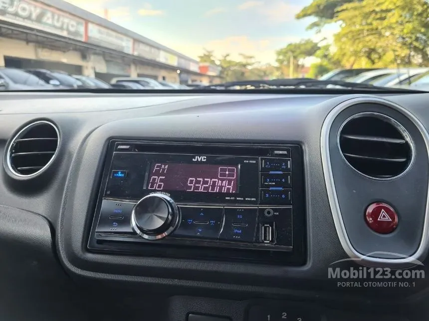 Jual Mobil Honda Mobilio 2015 E 1.5 di DKI Jakarta Automatic MPV Silver ...