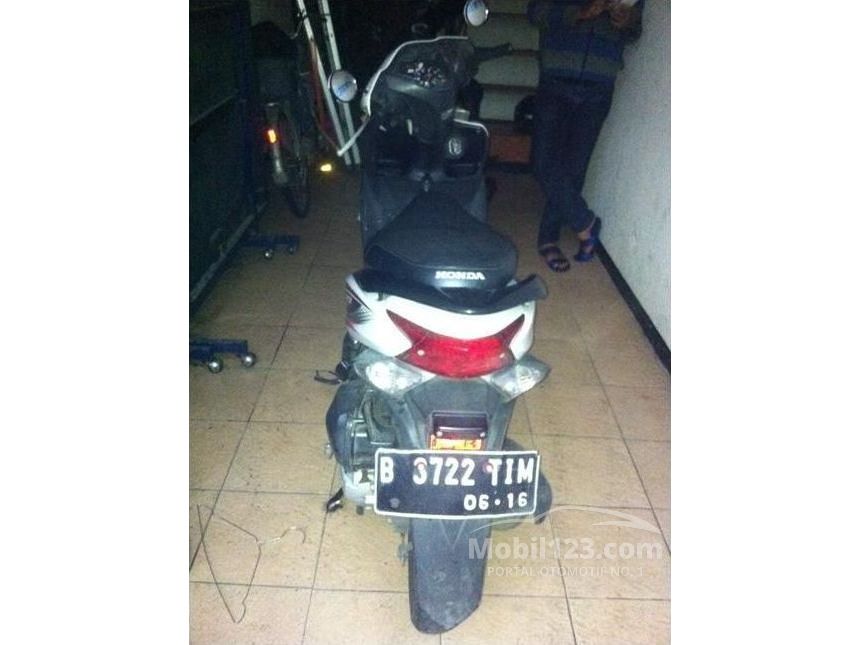 Jual Motor Honda Spacy 2011 0.1 di DKI Jakarta Automatic Putih Rp 5.950 ...