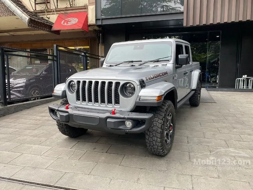 Jual Mobil Jeep Gladiator 2023 Rubicon 3.6 di DKI Jakarta Automatic ...