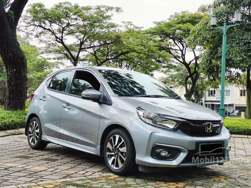 Jual Mobil Honda Brio 2019 RS 1.2 di Banten Automatic Hatchback Silver ...
