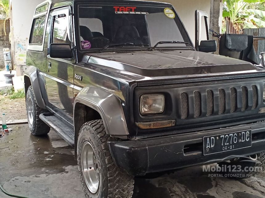 Jual Mobil Daihatsu Rocky 1998 2.8 Manual 2.8 di Yogyakarta Manual Jeep ...
