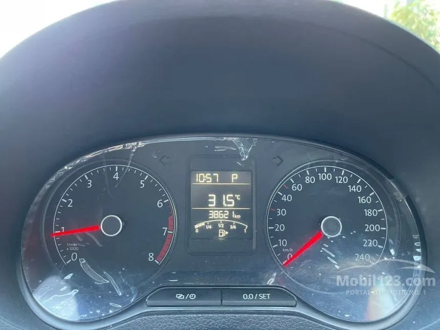 Jual Mobil Volkswagen Polo 2017 Highline TSI 1.2 di DKI Jakarta ...