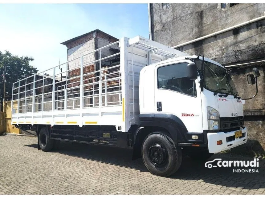Jual Mobil Isuzu Giga 2012 FTR 90 S 5.2 di DKI Jakarta Manual Trucks Putih Rp 365.000.000 ...