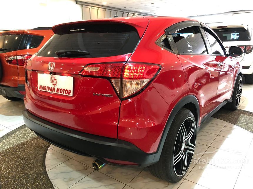 Jual Mobil Honda HR-V 2017 E 1.5 di Jawa Barat Automatic SUV Merah Rp ...