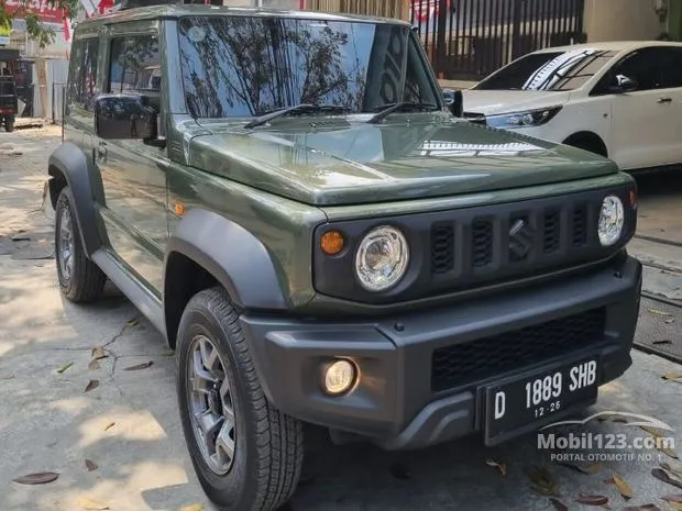 Suzuki Jimny Bekas di Indonesia Harga Murah, Kredit Mudah! | Mobil123