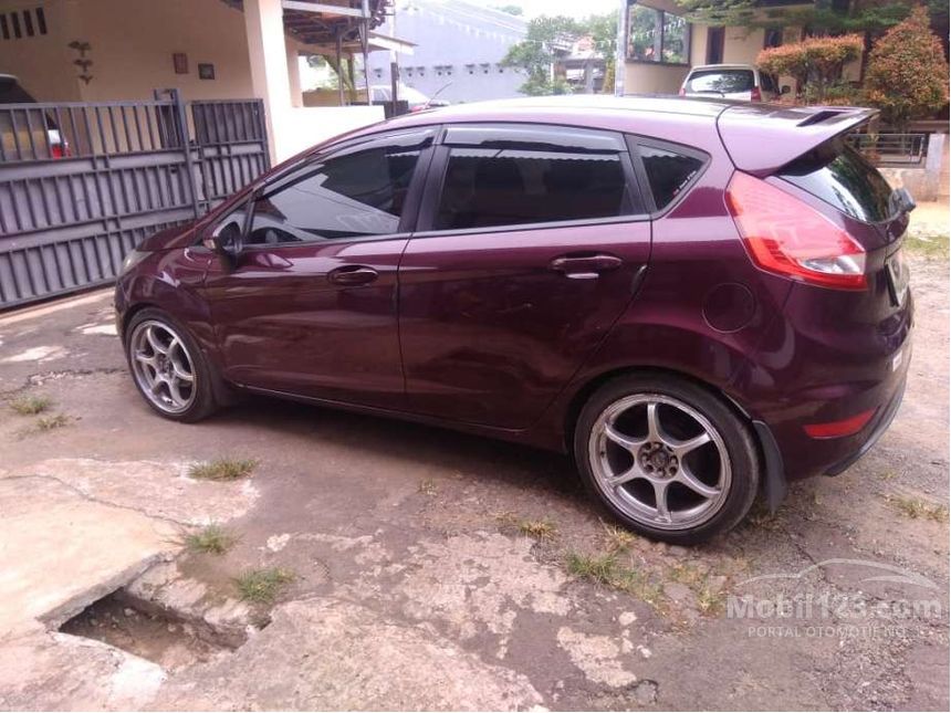 Jual Mobil Ford Fiesta 2011 Sport 1.6 di DKI Jakarta Automatic ...