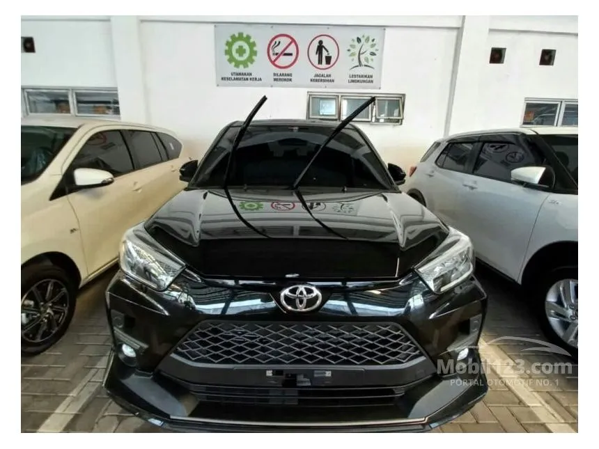 Jual Mobil Toyota Raize 2021 GR Sport 1.0 di DKI Jakarta Automatic ...