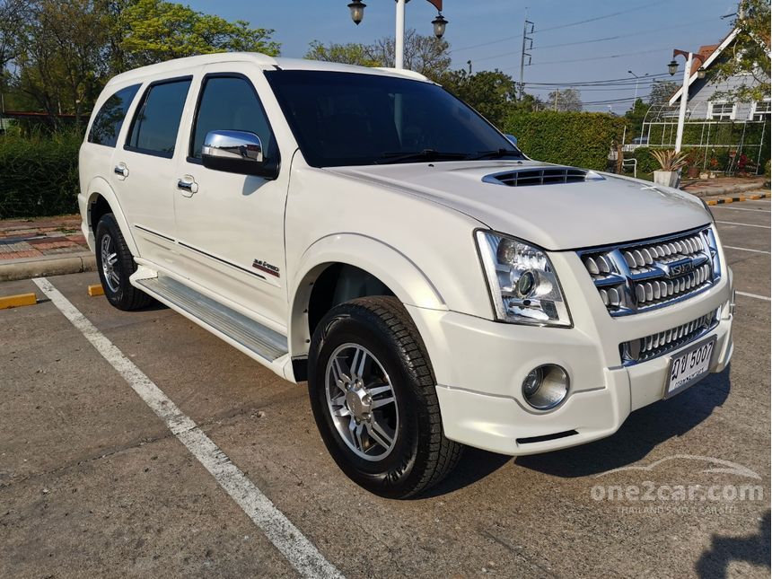 Isuzu MU-7 2010 (ปี 07-13) Primo Super Platinum 3.0 เกียร์ธรรมดา สีขาว ...