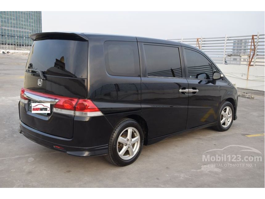 Jual Mobil Honda Step WGN 2005 Z 2.4 di DKI Jakarta Automatic Wagon ...
