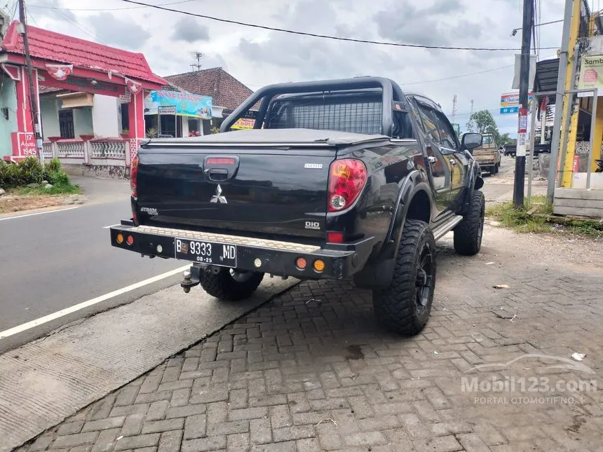 Jual Mobil Mitsubishi Strada Triton 2010 Exceed Hi-Power 2.5 di Jawa Timur Automatic Pick-up ...