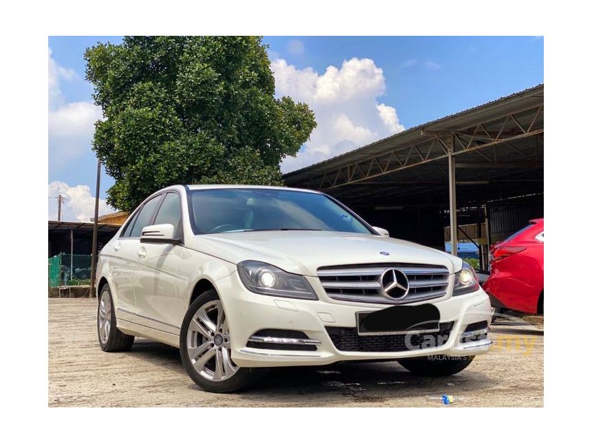 Mercedes-Benz C200 CGI 2013 AMG 1.8 in Johor Automatic Sedan White for ...