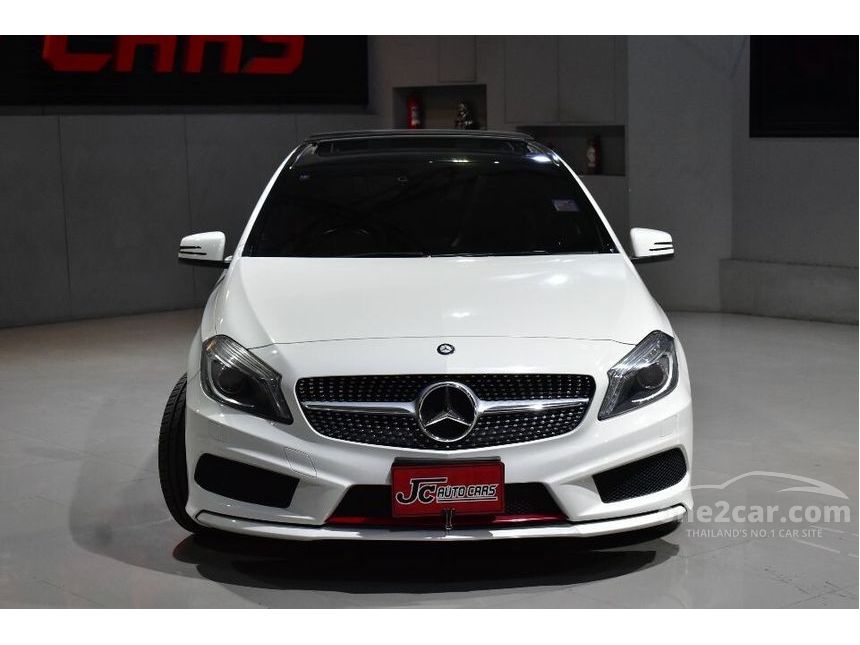 Mercedes-Benz A250 2014 W176 (ปี 12-16) Sport 2.0 เกียร์อัตโนมัติ สีขาว ...
