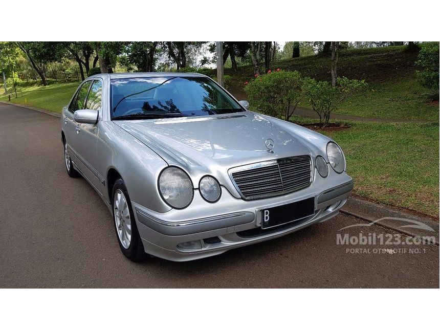 Jual Mobil Mercedes-Benz E260 2001 Elegance 2.6 di Banten Automatic ...