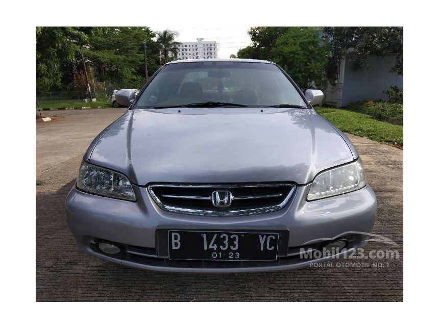 Jual Mobil Honda Accord 2003 VTi 2.3 di DKI Jakarta Manual Sedan Silver ...