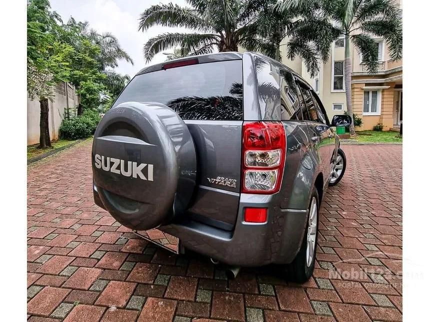 Jual Mobil Suzuki Grand Vitara 2010 2.4 2.4 di Banten Automatic SUV Abu ...