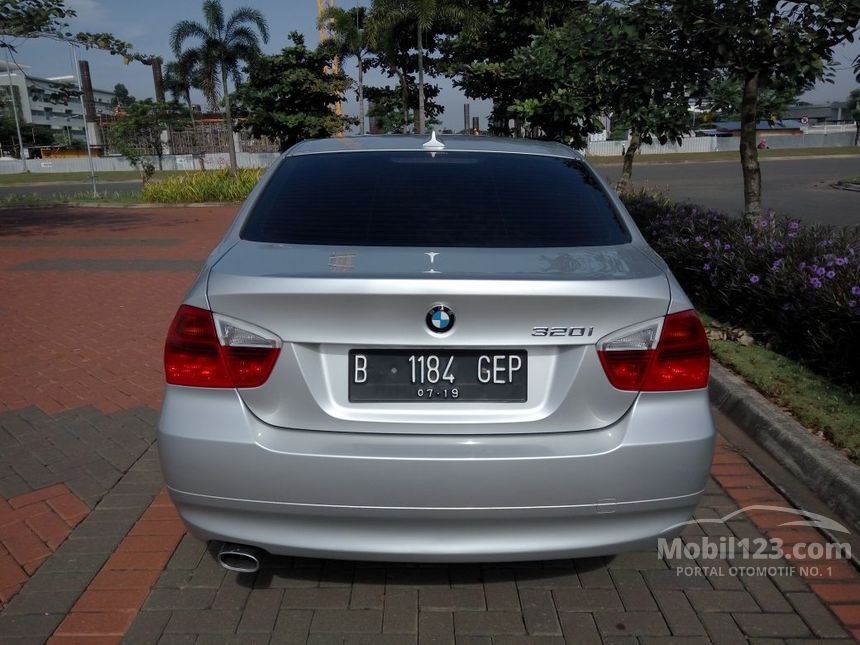 Jual Mobil BMW 320i 2008 E90 2.0 di Banten Automatic Sedan Silver Rp 160.000.000 - 5051880 ...