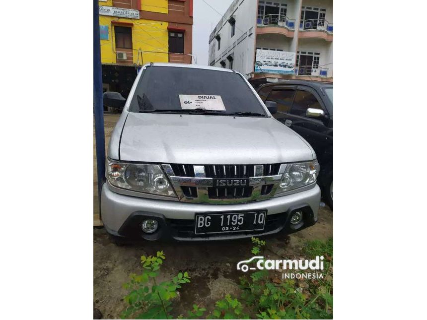 Jual Mobil Isuzu Panther 2015 LS 2.5 di Sumatera Selatan Manual SUV Abu ...