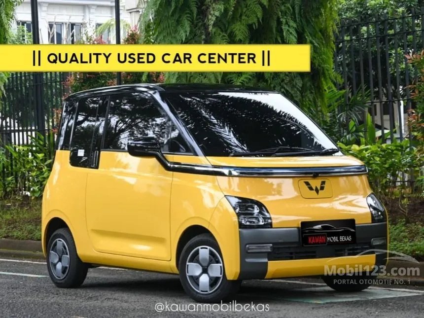 Jual Mobil Wuling EV 2022 Air ev Long Range di Banten Automatic Hatchback Kuning Rp 262.000.000 ...