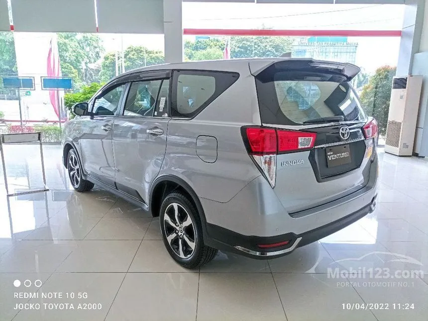 Jual Mobil Toyota Innova Venturer 2022 2.4 di DKI Jakarta Automatic ...