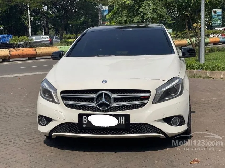 Jual Mobil Mercedes-Benz A200 2013 Urban 1.6 di DKI Jakarta Automatic ...