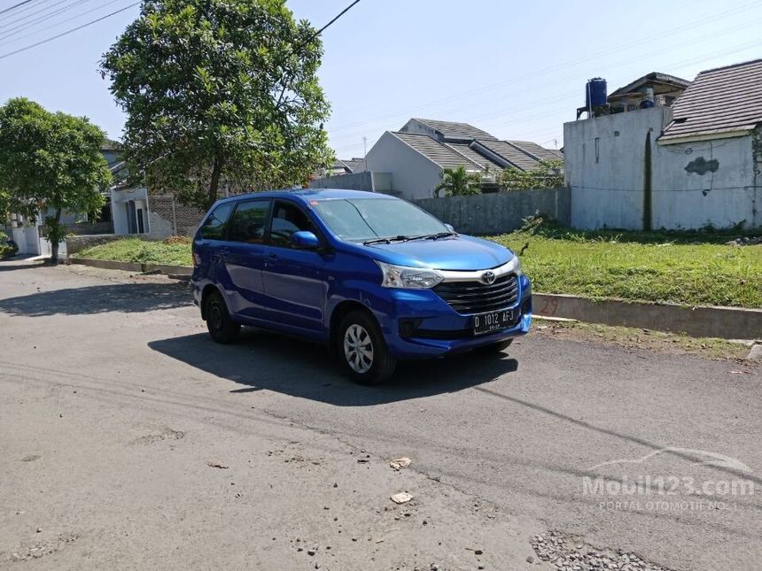 Jual Mobil Toyota Avanza 2017 E 1.3 di Jawa Barat Automatic MPV Biru Rp ...