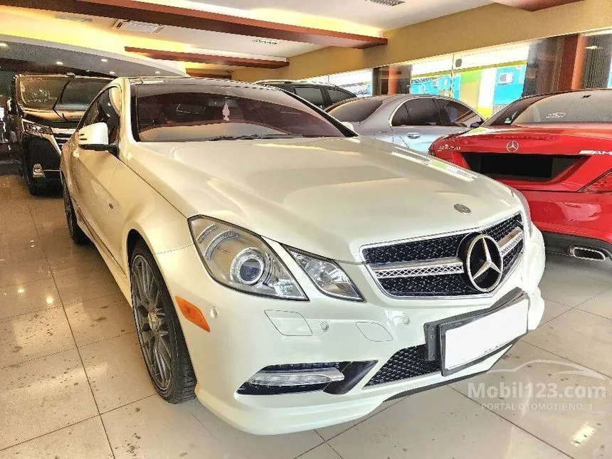 Jual Mobil Mercedes-Benz E250 2011 CGI AMG 1.8 di DKI Jakarta Automatic Coupe Putih Rp 485.000. ...