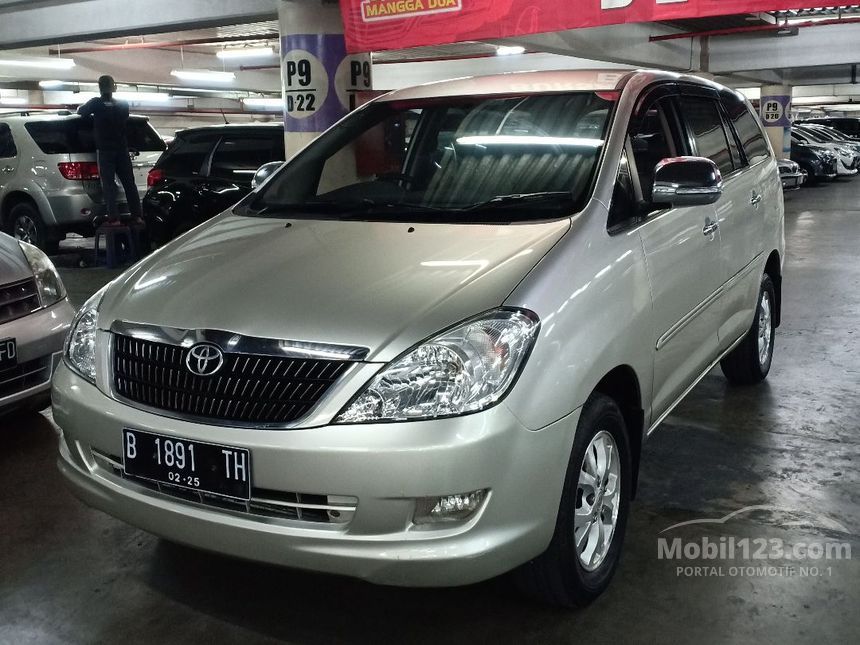 Jual Mobil Toyota Kijang Innova 2005 V 2.0 di DKI Jakarta Automatic MPV ...