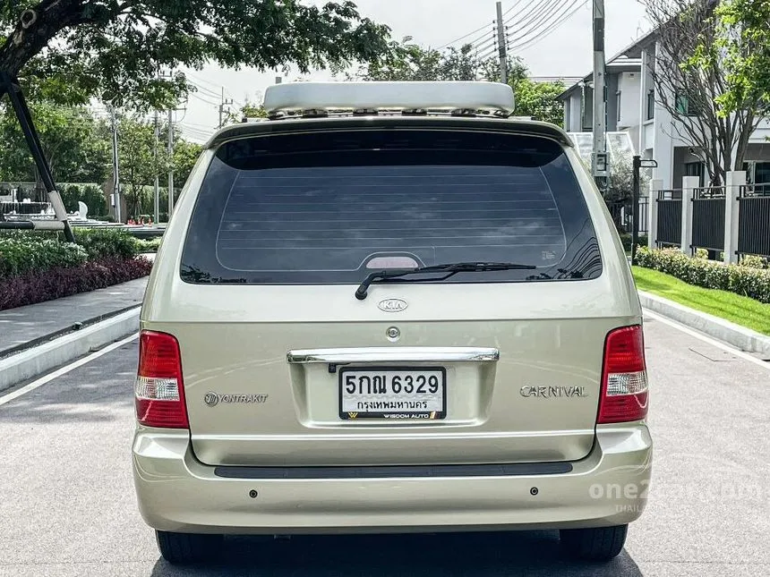 2007 Kia Carnival 2.4 (ปี 05-09) Wagon for sale on One2car