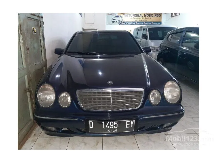 Jual Mobil Mercedes-Benz E240 2000 Elegance 2.4 di Jawa Barat Automatic Sedan Biru Rp 115.000. ...