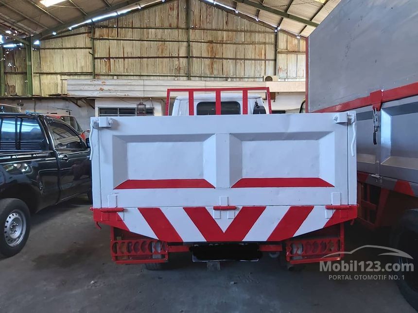 Jual Mobil Elf Elf 2017 2.8 di Jawa Timur Manual Trucks Putih Rp 175. ...