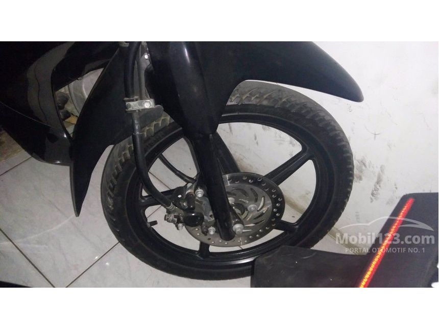 Jual Motor Honda Revo 2015 FI 110 0.1 di DKI Jakarta Manual Others ...