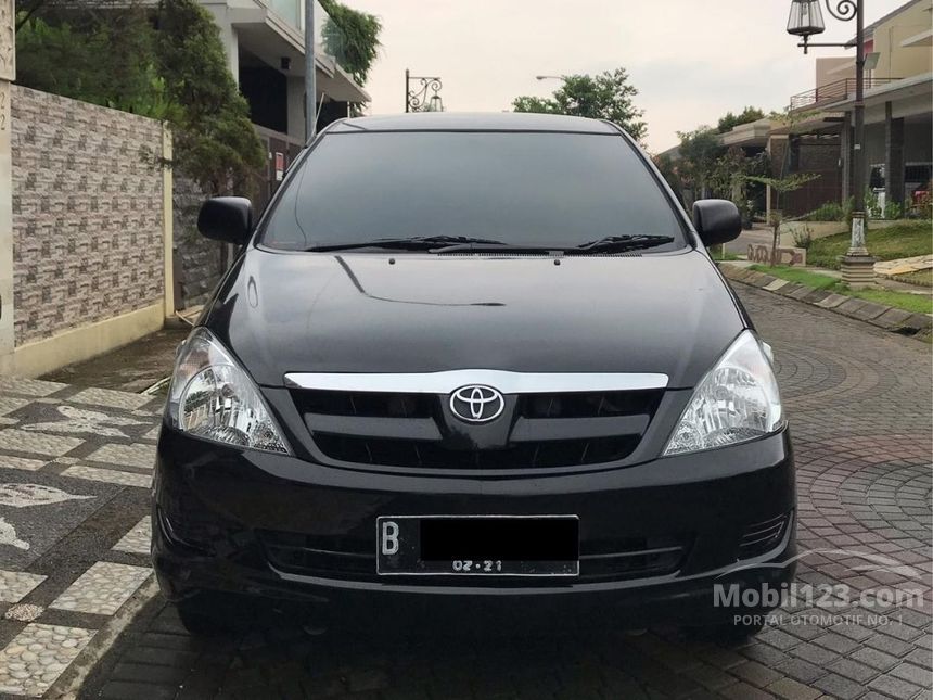 Jual Mobil Toyota Kijang Innova 2005 E 2.0 di Jawa Barat Manual MPV ...