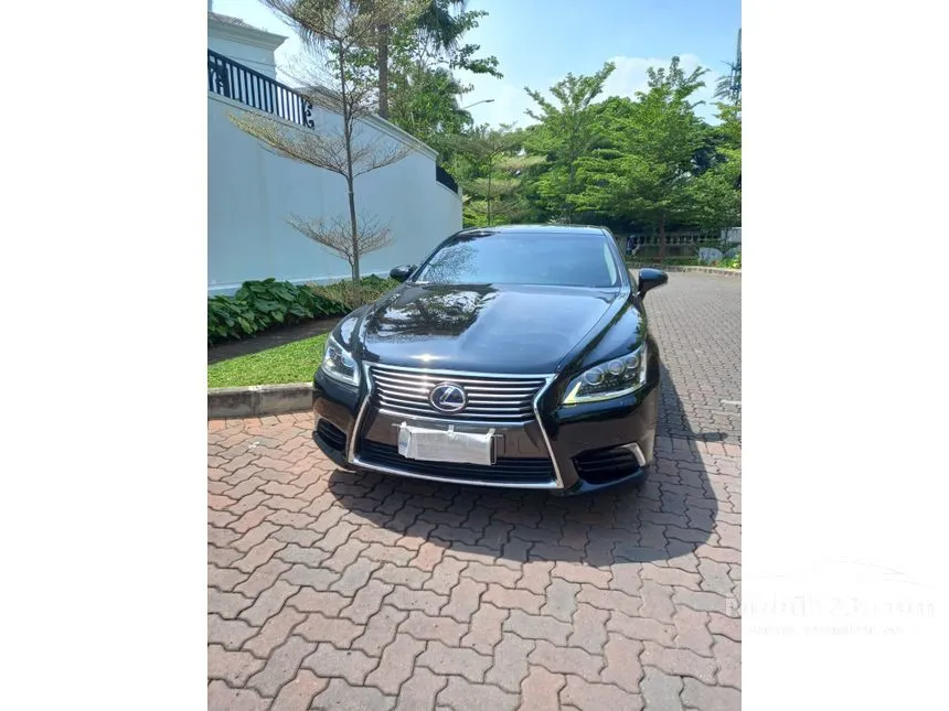 Jual Mobil Lexus LS600hL 2013 LS600hL 5.0 di DKI Jakarta Automatic ...