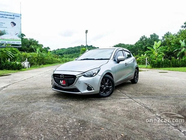 ขายรถ Mazda 2 2017 มือสอง รวมรถ มาสด้า2 มือสอง | One2car