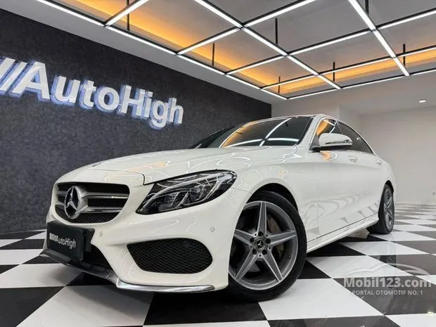 Jual mercedes-benz c-class C300 Manual 2025 Bekas di Indonesia Harga ...