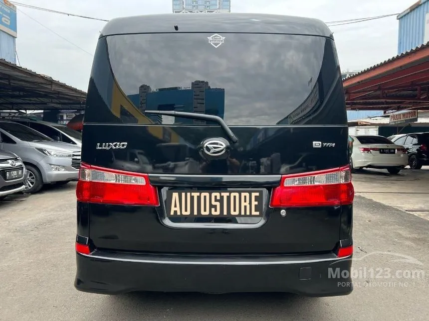 Jual Mobil Daihatsu Luxio 2012 D 1.5 di DKI Jakarta Manual Wagon Hitam ...